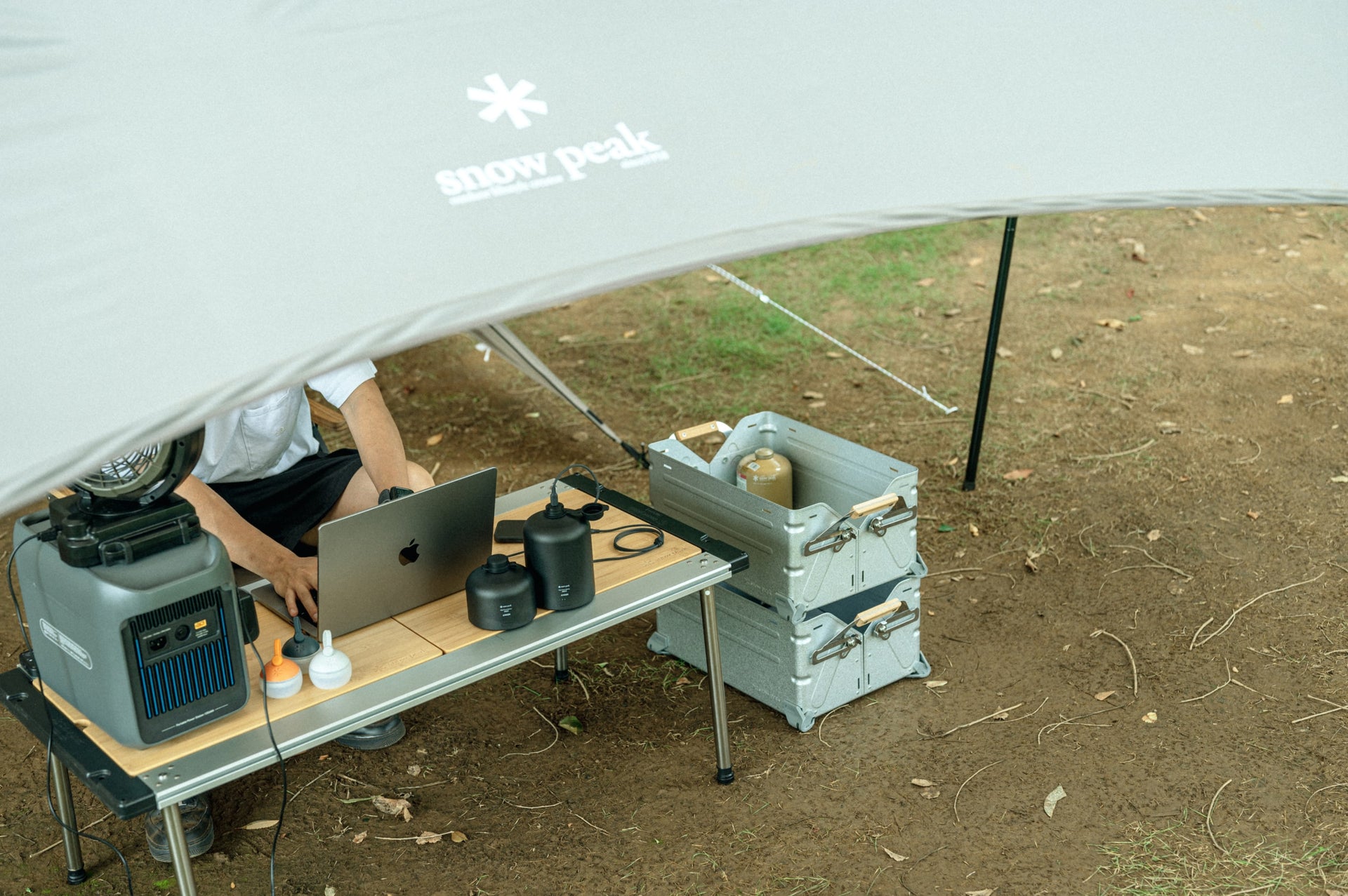 電源のある快適なキャンプ | AnkerとSnow Peakのコラボシリーズ | Anker Japan 公式オンラインストア